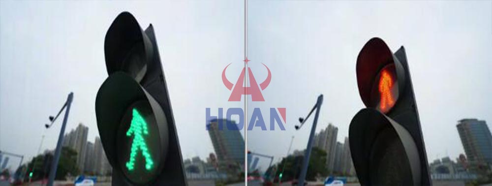 When will Traffic Light have priority?