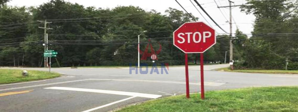 Traffic Signs: the silent guardian of urban road traffic safety