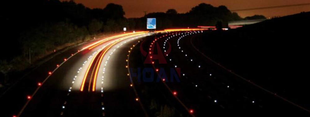 Cat Eyes Road Studs at Night on South African Highways