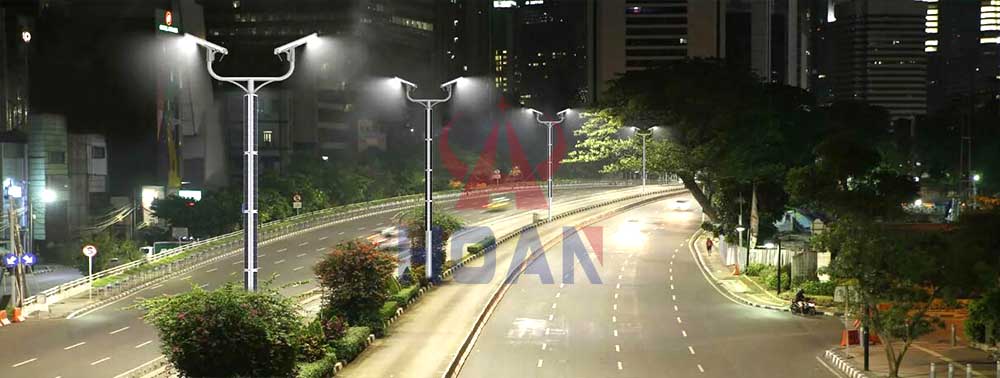 Solar Street Lights: Illuminating roads in Nigerian towns and ...
